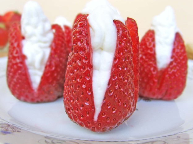 Cream Filled Strawberries - Cakescottage