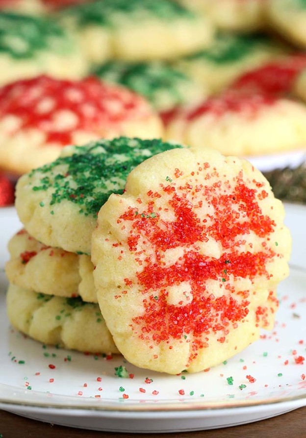 Christmas Sugar Cookies - Cakescottage