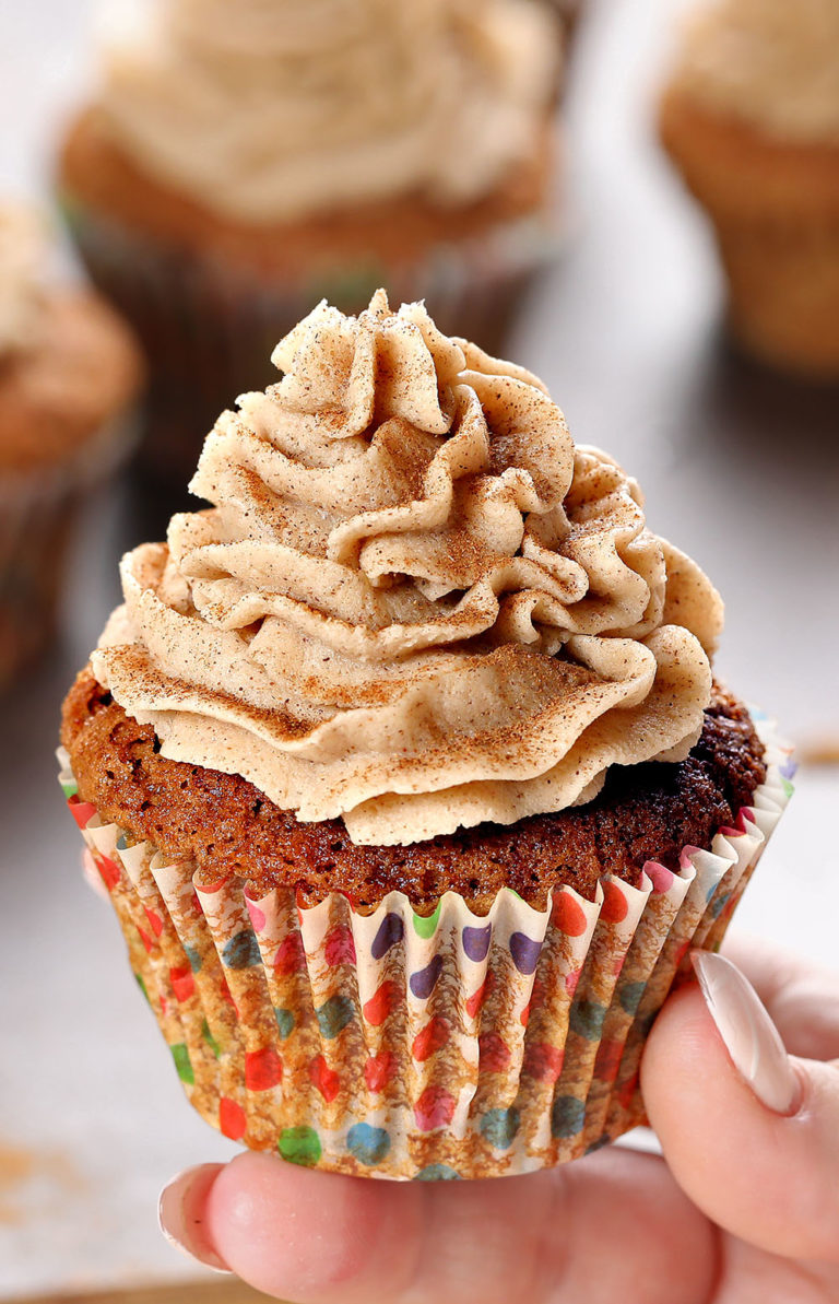 Gingerbread Cupcakes with Cinnamon Brown Butter Frosting - Cakescottage
